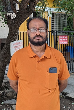 निसर्गसंवर्धनाला हातभार लावणारे - श्रीराम रामदासी - विवेक मराठी